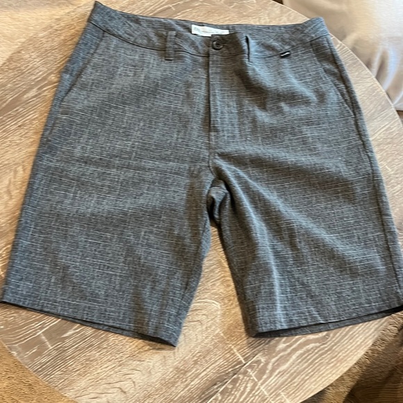 Travis Mathew | Shorts | Travis Mathew Shorts | Poshmark